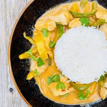 Recipe - Mango Chicken Curry - Ciara's Kitchen